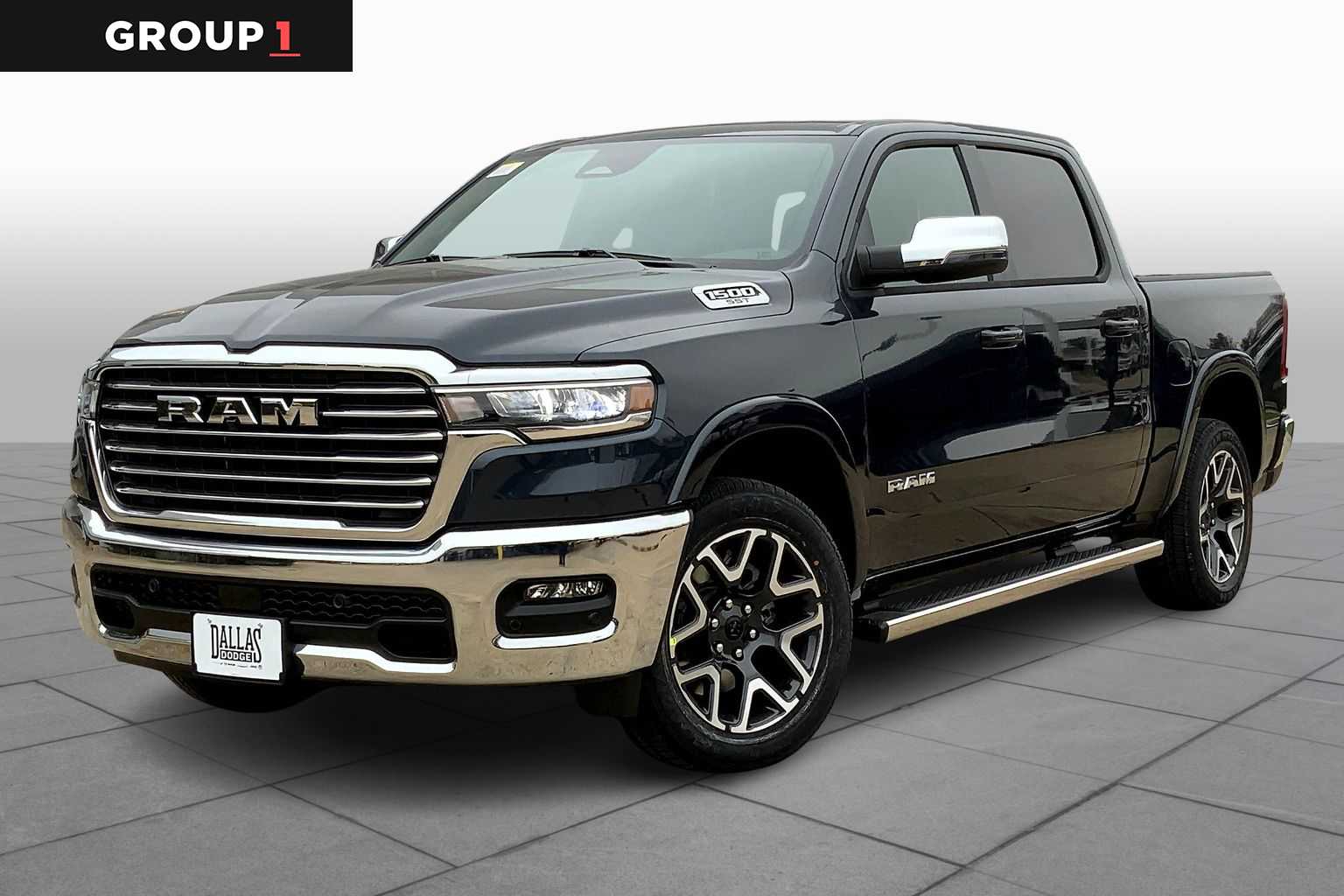 New 2025 RAM 1500 Laramie Crew Cab in Dallas #SN684003 | Dallas Dodge Chrysler Jeep Ram