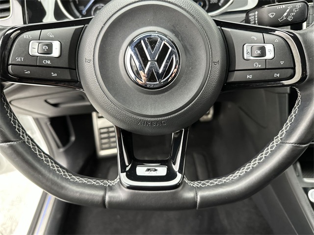 Pre-Owned 2017 Volkswagen Golf R DCC & Navigation 4Motion 4D Hatchback ...