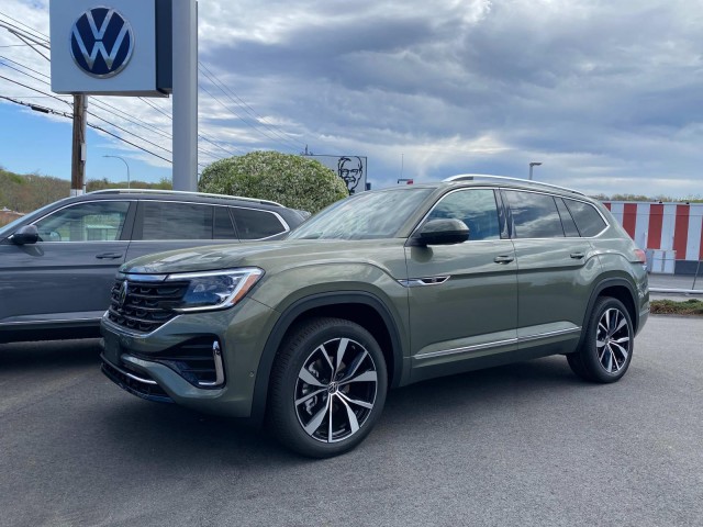 New 2025 Volkswagen Atlas 2.0T SEL Premium R-Line 4MOTION Sport Utility ...