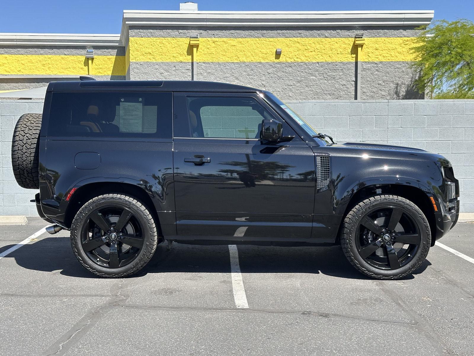 Pre-Owned 2024 Land Rover Defender 90 V8 SUV in Tucson #PS33483 | Royal ...