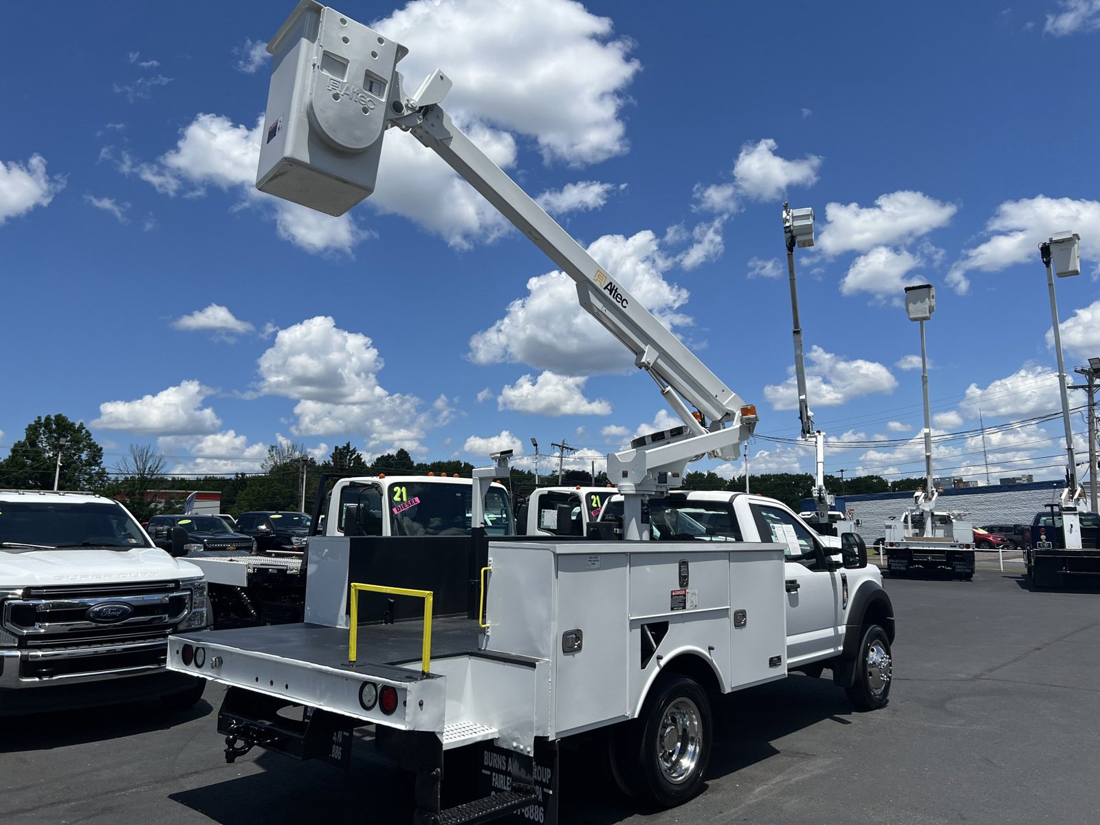 Pre-Owned 2017 Ford F450 V-10 Altec AT200A 35ft Bucket Truck Regular ...