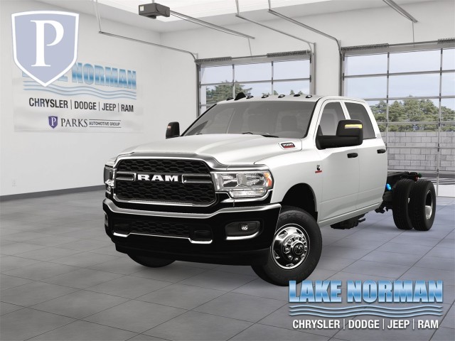 New 2024 RAM 3500 Chassis Cab Tradesman Crew Cab in Gastonia #FL5796 | Gastonia Chrysler Dodge ...