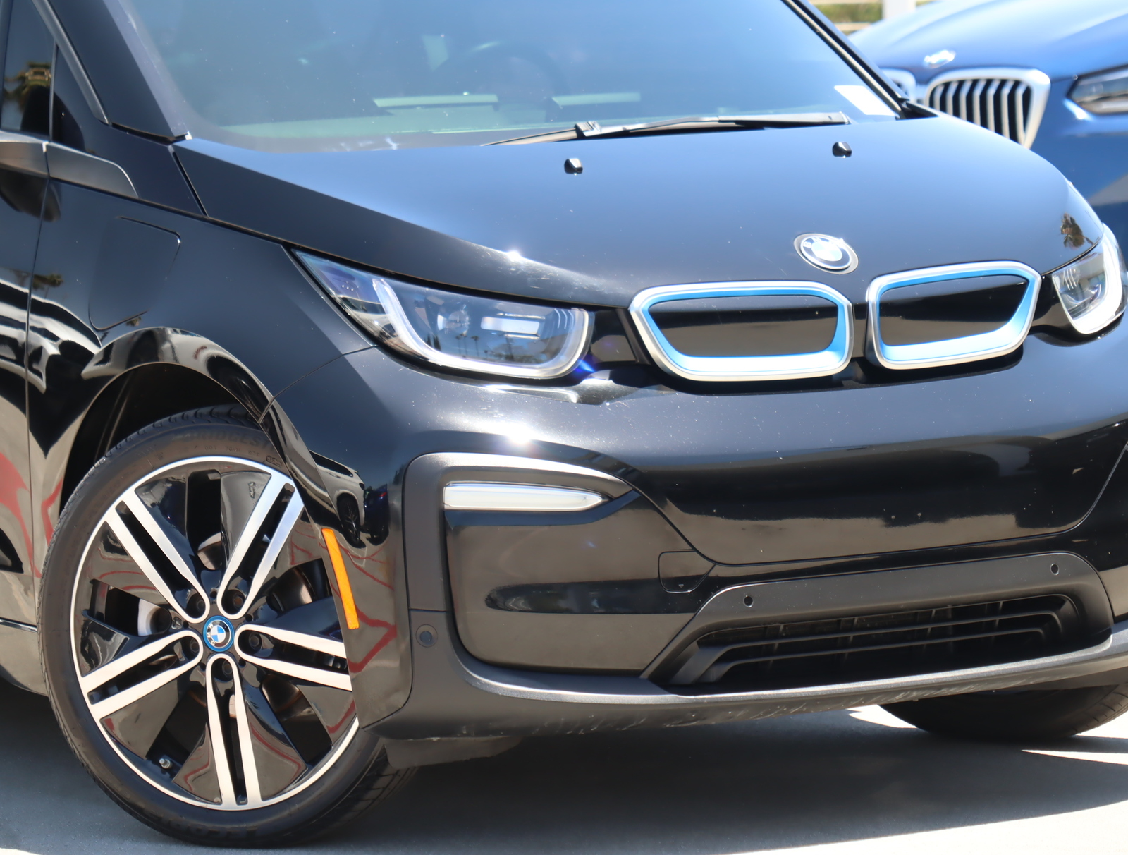 Pre Owned 2019 BMW i3 120 Ah w Range Extender Sedan in North Hollywood L75302 Century West BMW