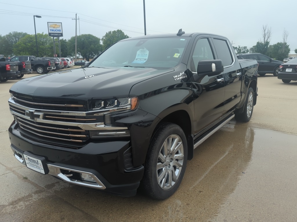 Pre-Owned 2019 Chevrolet Silverado 1500 High Country 4D Crew Cab in ...