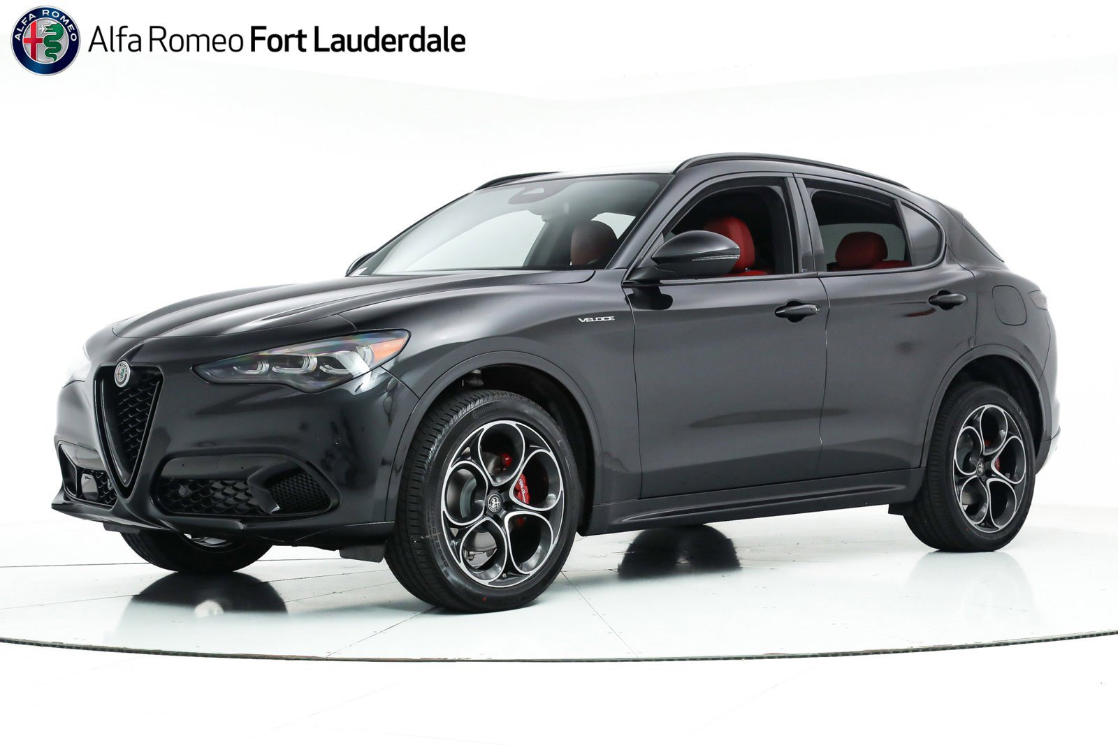 New 2025 Alfa Romeo Stelvio Sprint 4D Sport Utility in #FAD96954 | The ...
