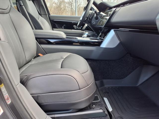 New 2025 Land Rover Range Rover SE LWB SUV in Marlboro #L25546 | Land ...