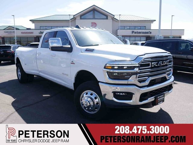 New 2025 Ram 3500 Laramie Dually 4D Crew Cab #625101 | Peterson Auto Group