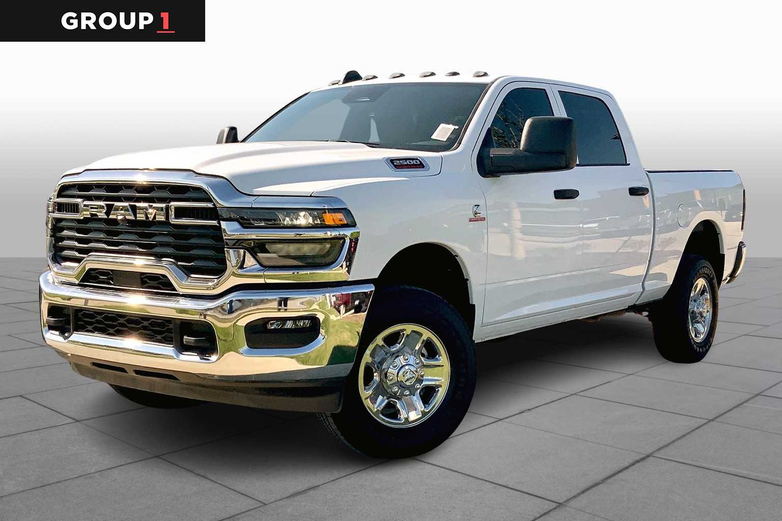 New 2025 RAM 2500 Tradesman Crew Cab in Dallas #SG508453 | Dallas Dodge Chrysler Jeep Ram