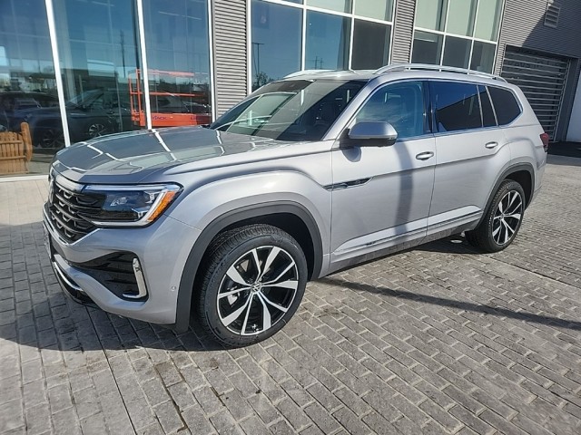 New 2024 Volkswagen Atlas 2.0T SEL Premium R-Line 4D Sport Utility in ...