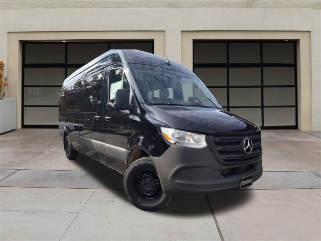 New 2025 Mercedes-Benz Sprinter 2500 Passenger 170 WB Passenger Van in ...