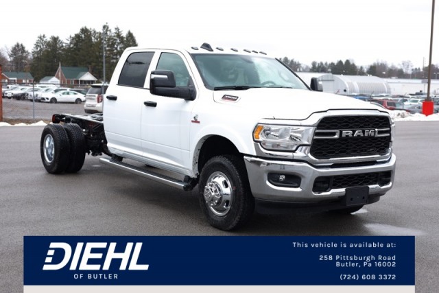 New 2024 RAM 3500 Chassis Cab Tradesman Crew Cab in Butler #24BR02019 | Diehl CDJR of Butler