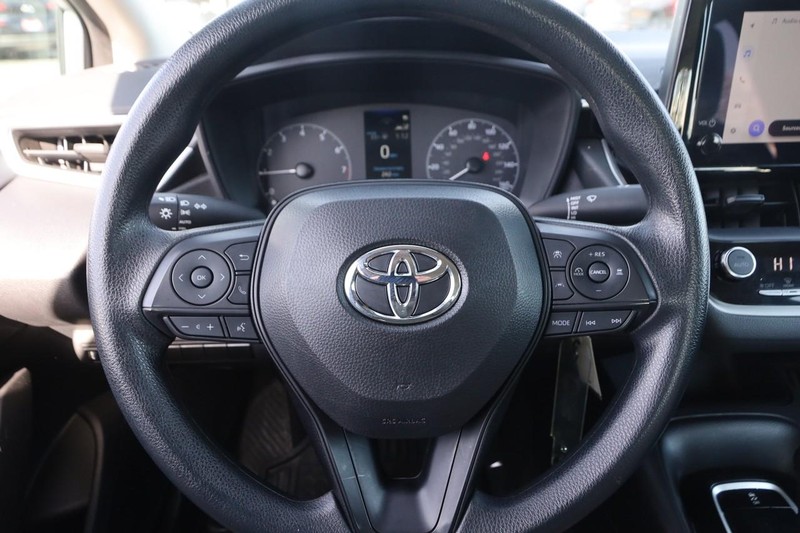 Certified Pre-Owned 2024 Toyota Corolla LE CVT (Natl) Sedan in ...