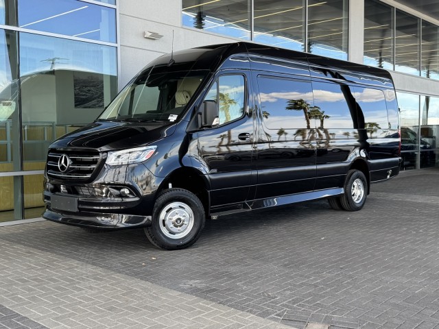 Pre-Owned 2024 Mercedes-Benz Sprinter Cargo Van cargo Full-size Cargo ...