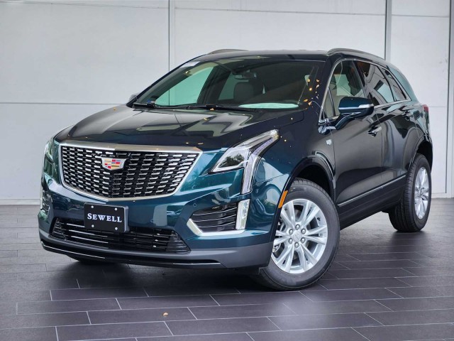 New 2025 Cadillac XT5 Luxury SUV in #5372075 | Sewell Automotive Companies