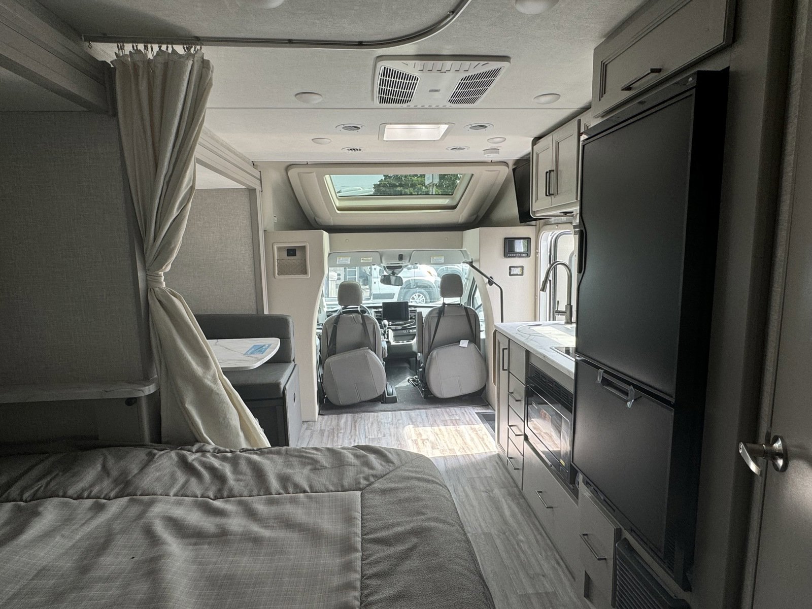 New 2025 Thor Motor Coach Gemini 23TW Class B in Bristol #RV1050 ...