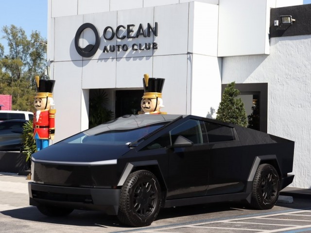 Pre-Owned 2024 Tesla Cybertruck CYBER BEAST 4D Crew Cab in Doral # ...