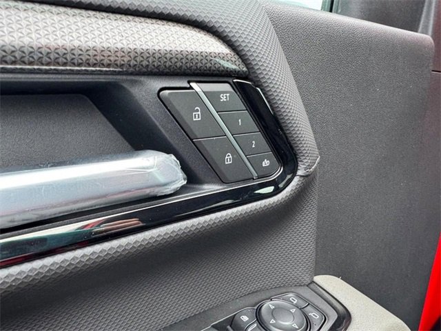 New 2026 Chevrolet Silverado 2500 HD ZR2 Crew Cab in St. Louis #T260497 ...