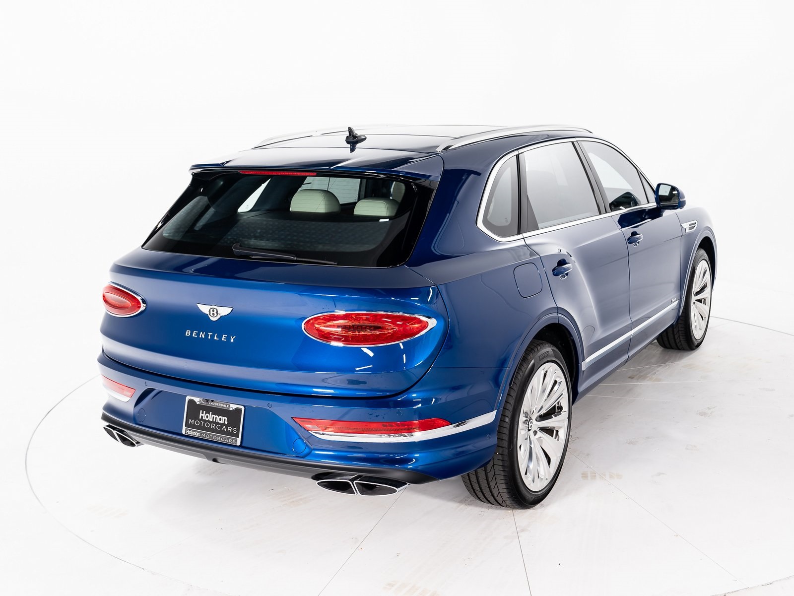 New 2024 Bentley Bentayga Azure V8 4D Sport Utility for Sale #RC028269 ...