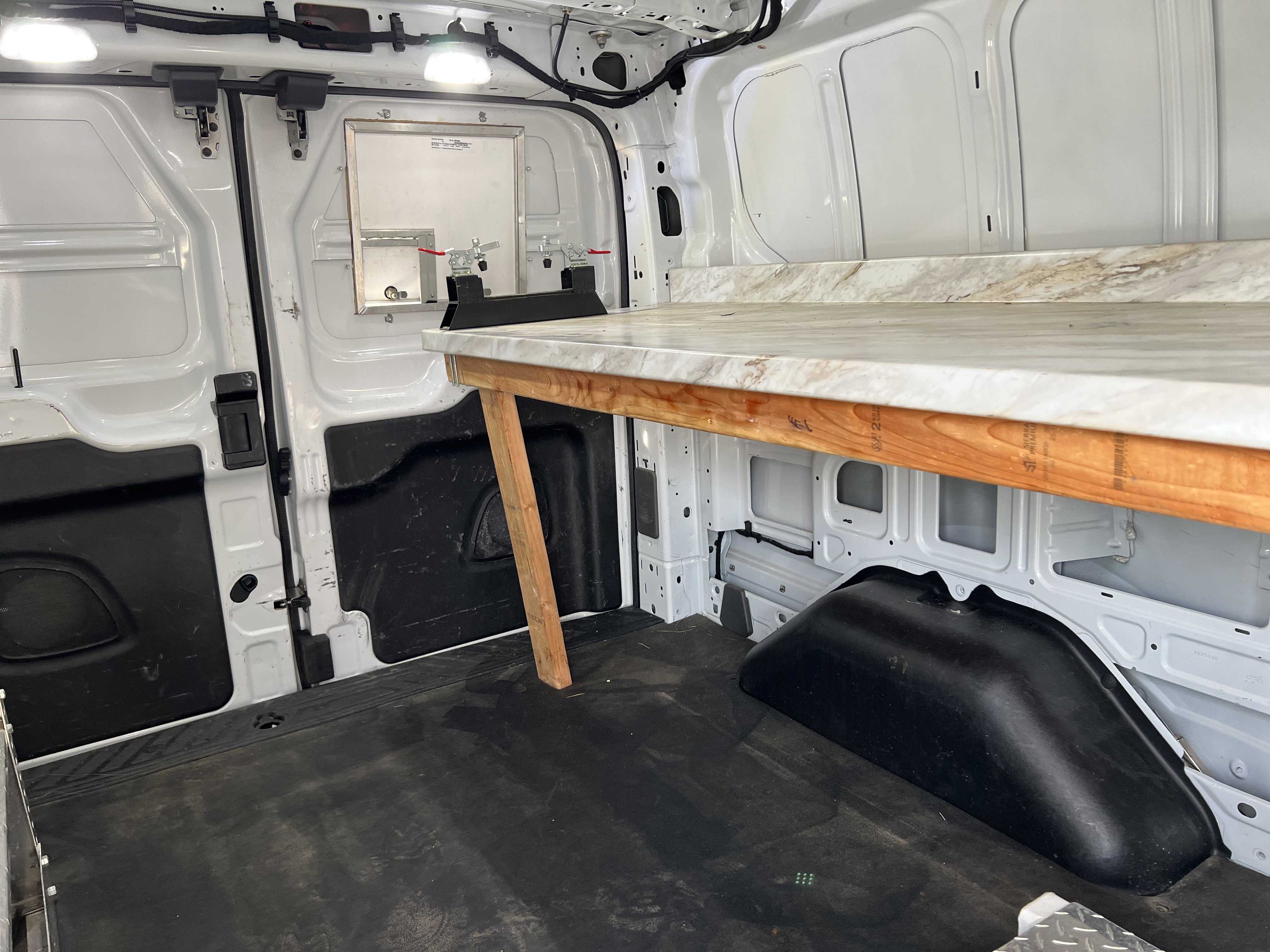 Pre-Owned 2021 Ford Transit 350 Versalift 34ft Bucket Van w/Splicer Set ...