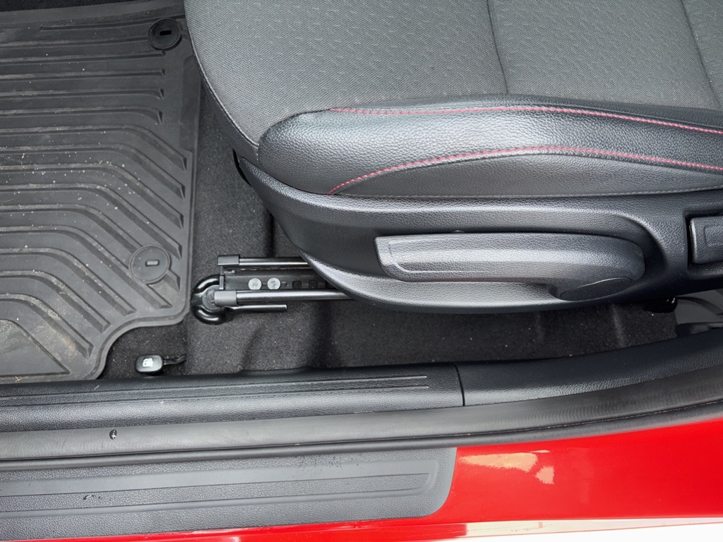 Pre-Owned 2025 Kia Soul GT-Line 4D Hatchback for Sale #P247894 | Red ...