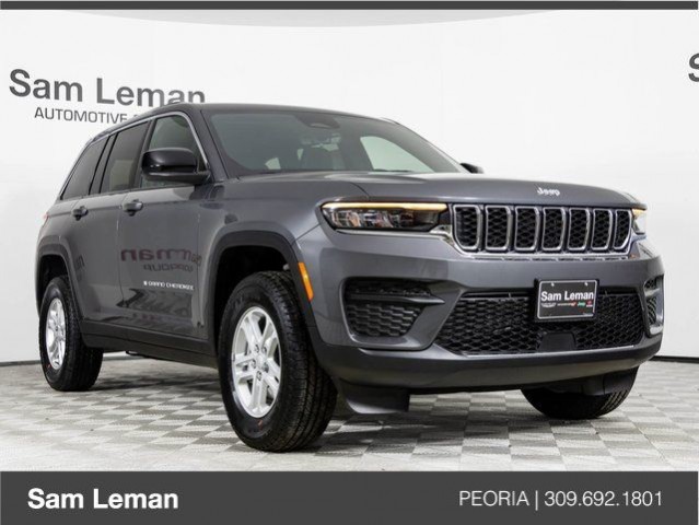 New 2025 Jeep Grand Cherokee Laredo 4D Sport Utility in Central IL #J8192 | Sam Leman Automotive ...