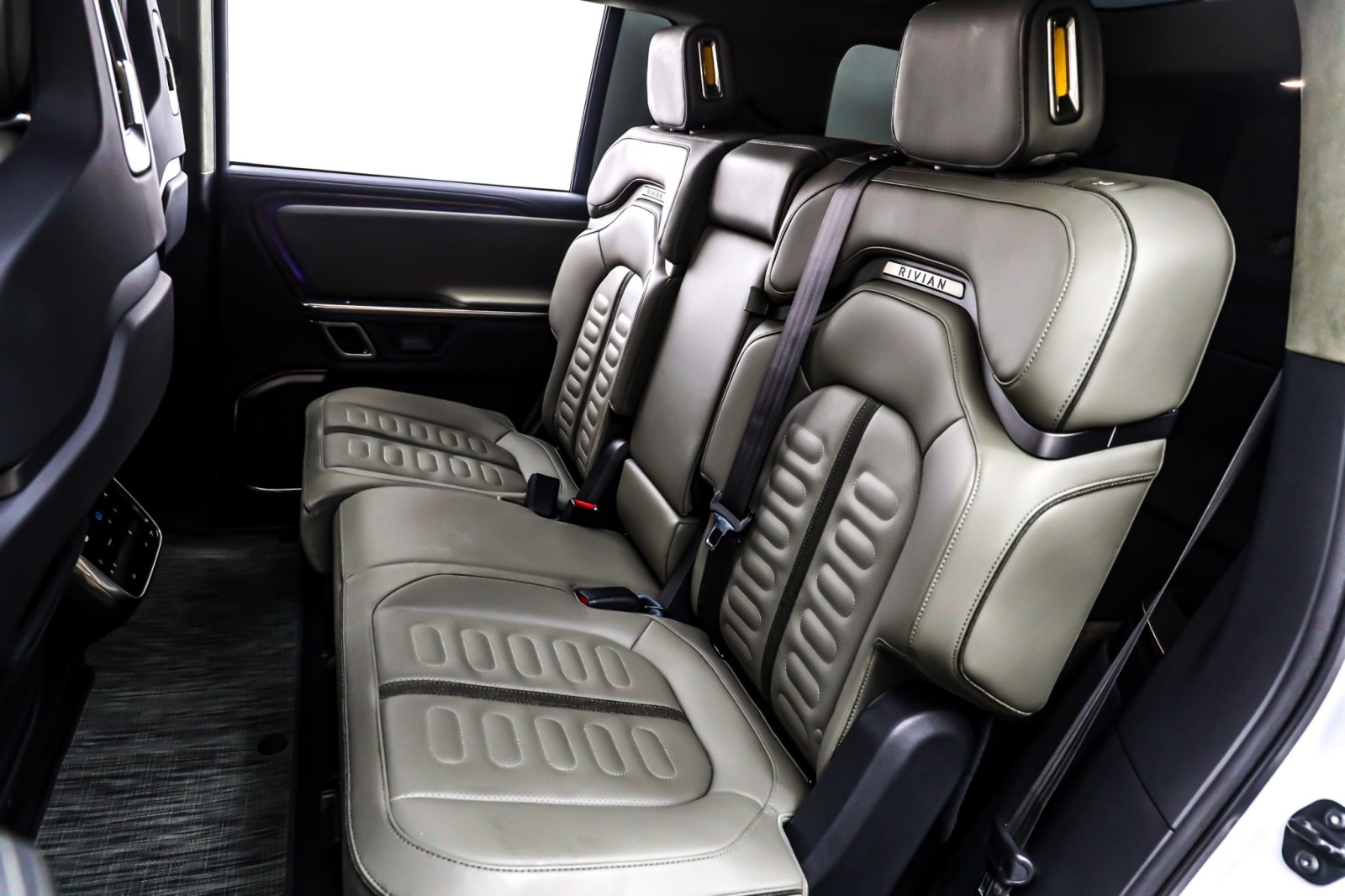 Pre-Owned 2023 Rivian R1S Adventure Quad-Motor Large Pack SUV in ...