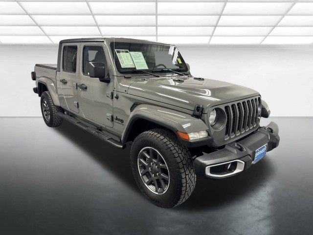 Pre-Owned 2020 Jeep Gladiator Altitude Pickup in Orange #214474G ...
