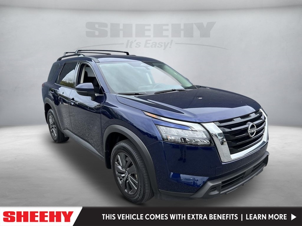 2022 Nissan Pathfinder Blue