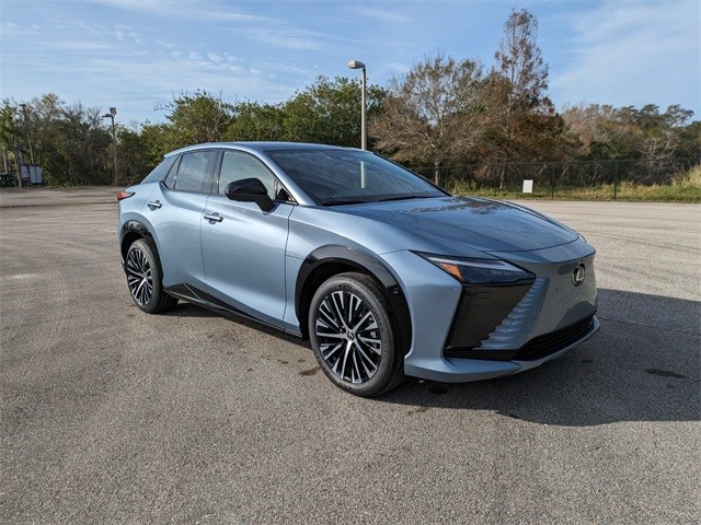 New 2024 Lexus RZ 450e PREMIUM 4D Sport Utility in Fort Pierce #240535 ...