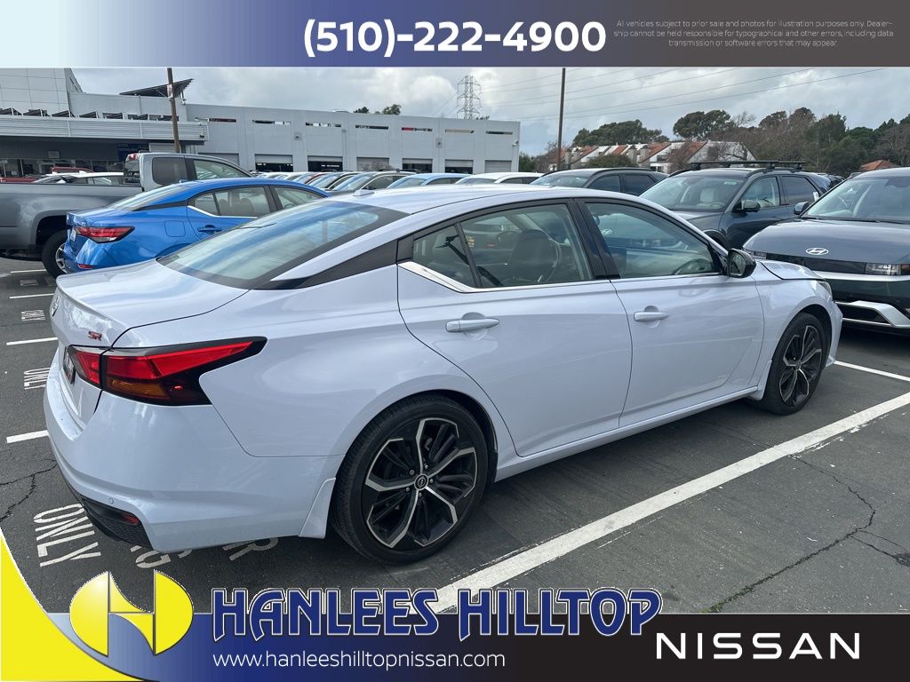 Pre-Owned 2024 Nissan Altima 2.5 SR 4D Sedan in Richmond #NT30572 ...