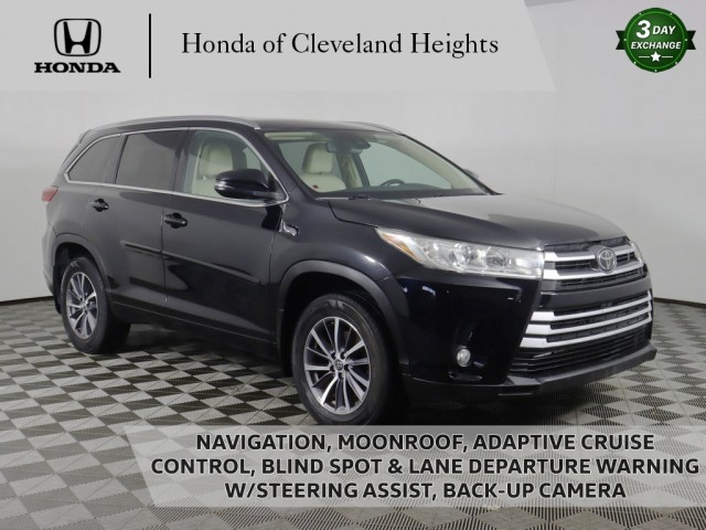 Pre-Owned 2018 Toyota Highlander XLE 4D Sport Utility in Cleveland ...