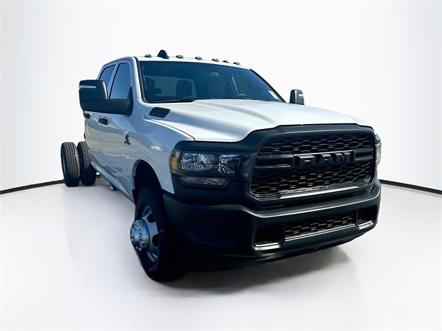 New 2024 RAM 3500 Chassis Cab TRADESMAN Crew Cab in Winter Haven #RG418907 | Dodge Chrysler Jeep ...