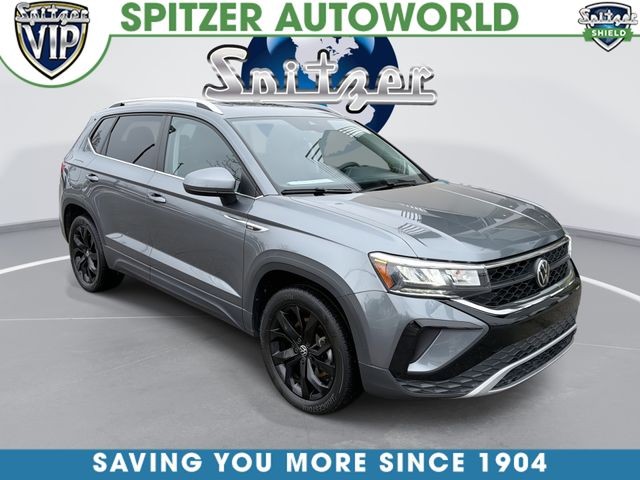 Pre-Owned 2022 Volkswagen Taos 1.5T SE 4D Sport Utility in Cleveland ...