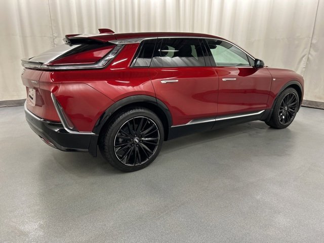 New 2025 Cadillac LYRIQ Luxury 1 SUV in Waterbury #5907C25 | Blasius Cadillac