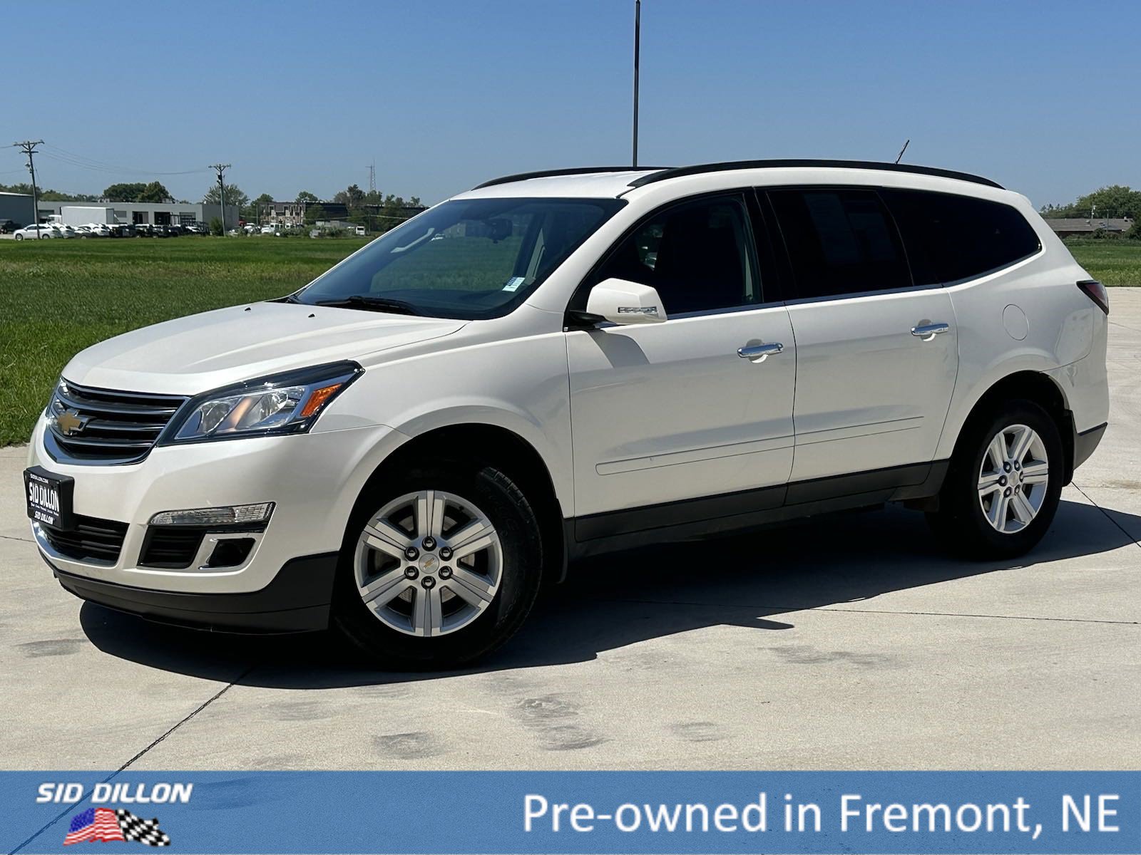 Chevy Traverse White Diamond