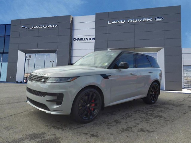 New 2025 Land Rover Range Rover Sport Dynamic SE Sport Utility in Land ...