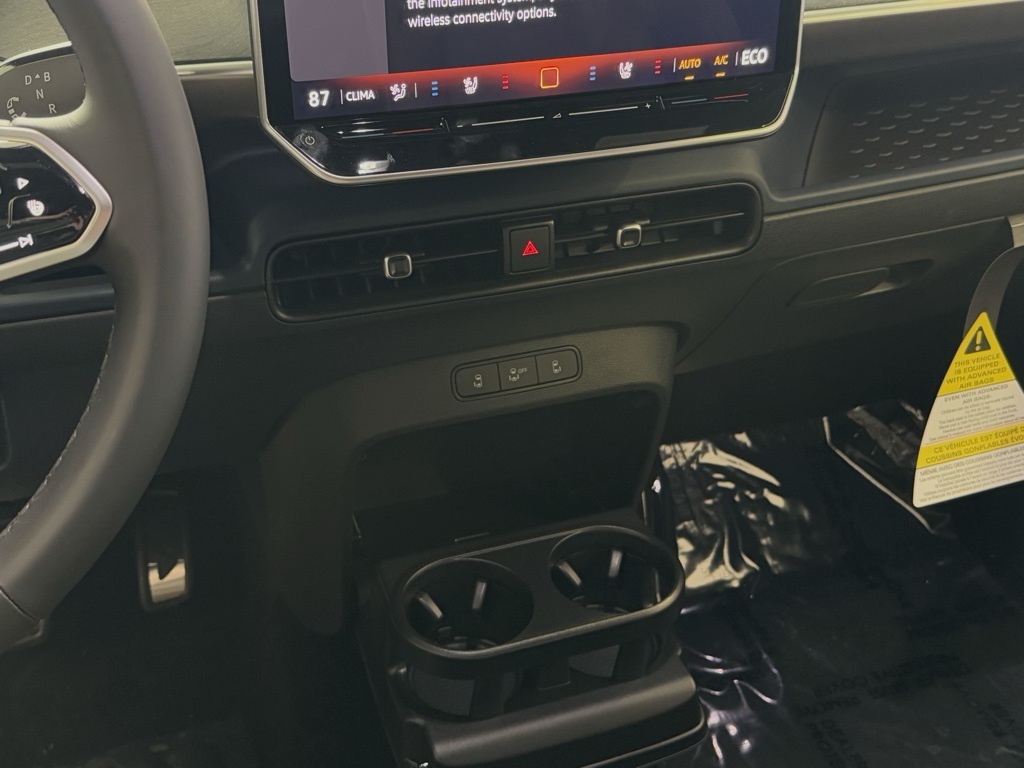 New 2025 Volkswagen ID. Buzz Pro S 4D Passenger Van in Falmouth #F31164 | Morong Falmouth Volkswagen