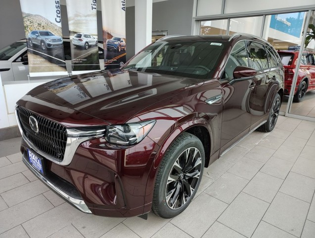 New 2025 Mazda CX-90 3.3 Turbo S Premium AWD SUV in Brookfield #250228 | Hall Mazda of Brookfield