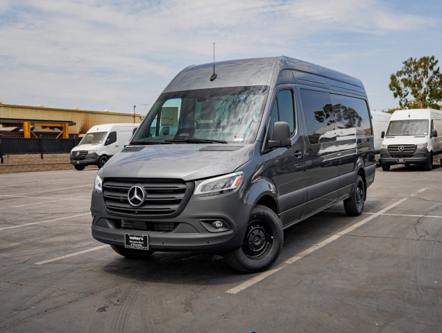 New 2025 Mercedes-Benz Sprinter Crew Van 2500 High Roof I4 Diesel HO ...