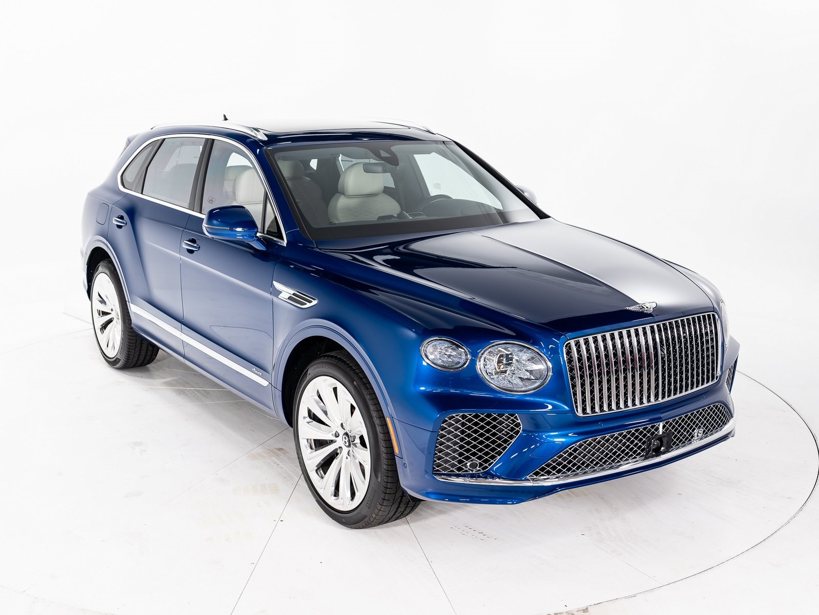 New 2024 Bentley Bentayga Azure V8 4D Sport Utility for Sale #RC028269 ...