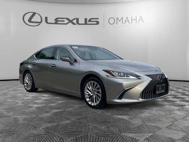Certified Pre-Owned 2019 Lexus ES 350 Luxury 4dr Car in Omaha #R13768A | Baxter Auto Group