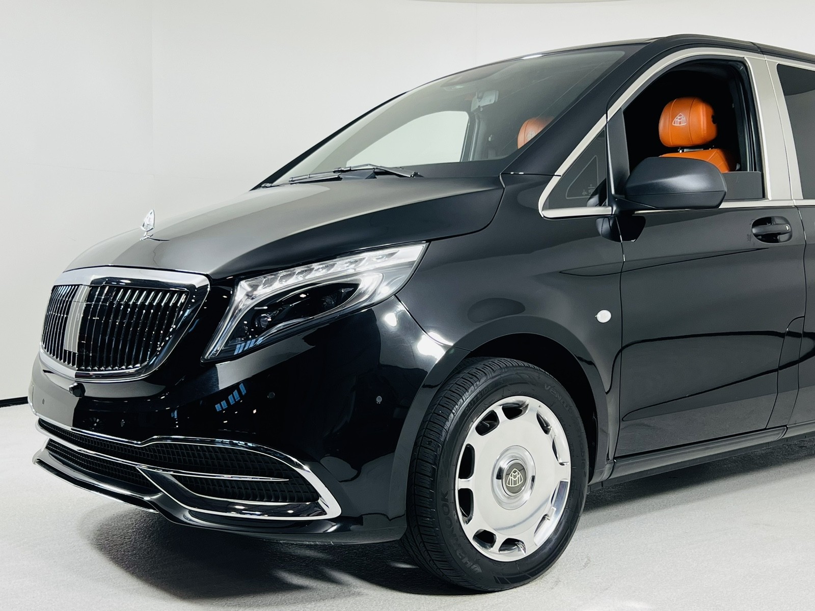 2020 Mercedes-Benz Luxury Metris MAYBACH Styling Executive Van w ...