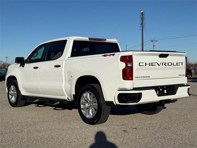 Certified Pre-Owned 2024 Chevrolet Silverado 1500 Custom Crew Cab in ...