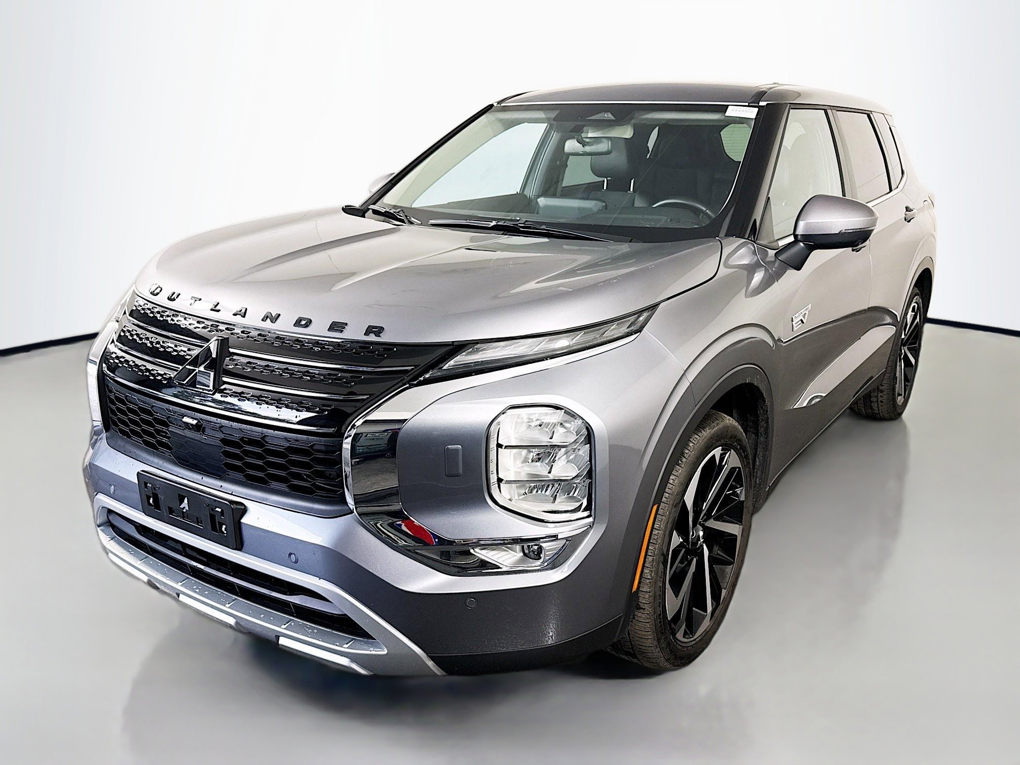 Pre-Owned 2024 Mitsubishi Outlander Plug-In Hybrid SE Ralliart Sport ...