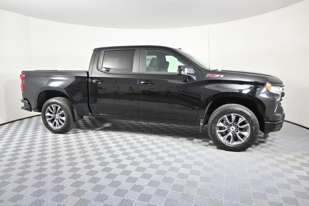 New 2025 Chevrolet Silverado 1500 RST Crew Cab in Forest Lake #S1200015 ...