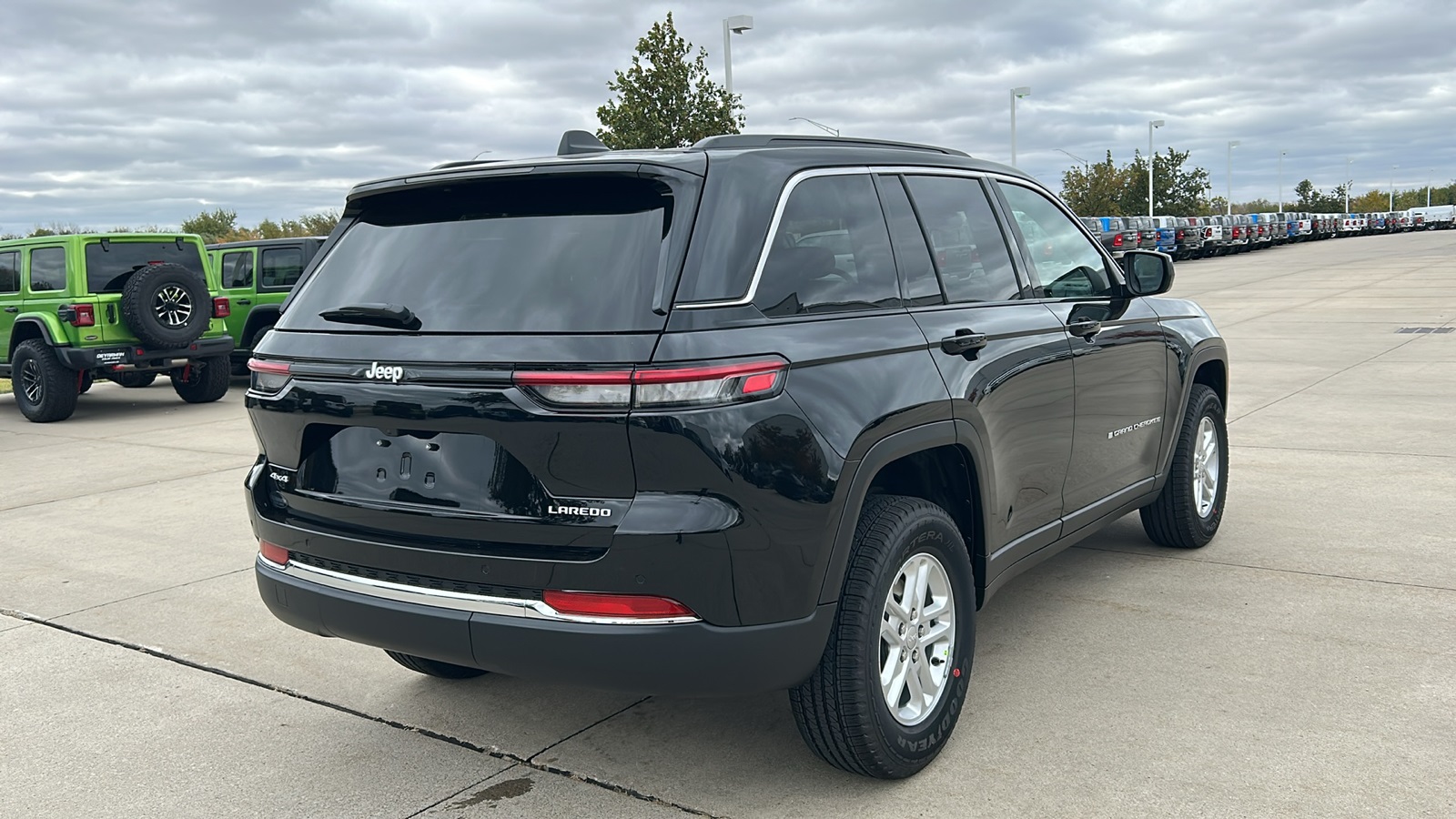 New 2025 Jeep Grand Cherokee Laredo Sport Utility in Ames #J3547 ...