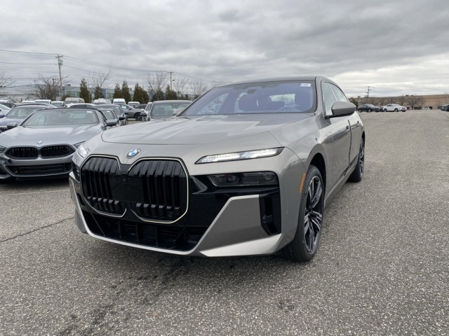 New 2024 BMW 7 Series 760i xDrive 4dr Car in Westbury #24-58184 ...