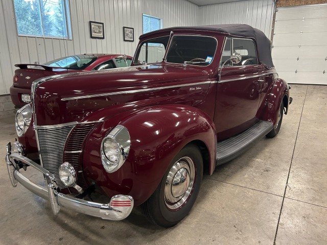 Pre-Owned 1940 Ford Deluxe Convertible #40 cvt | Joe's Old Cars