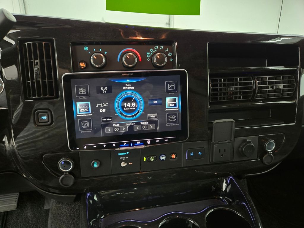 New 2025 GMC Conversion Van Explorer Limited SE 7 Passenger Hi-Top in ...