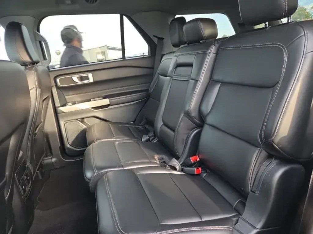 Pre-Owned 2024 Ford Explorer XLT 4D Sport Utility in Cedar Rapids # ...